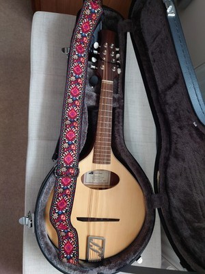 Handmade Celtic Mandolin Walnut & Sitka Spruce, By Small Strings ...