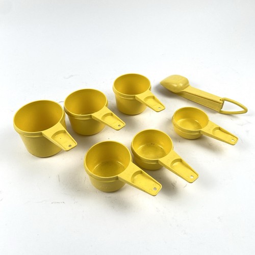 Vintage Tupperware Yellow Measuring Cups & Spoons Complete Set | eBay