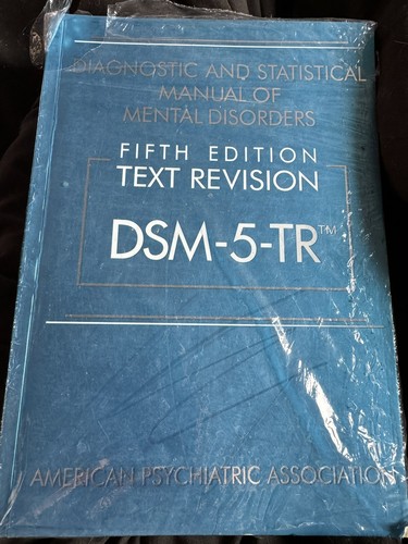 Diagnostic and Statistical Manual of Mental Disorders DSM-5-TR by ...