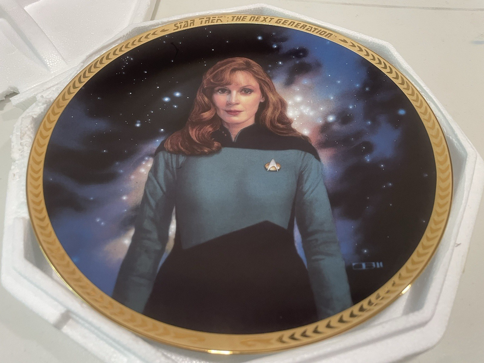 Star Trek The Next Generation Plate Collection - All 10 - 2 Morgans Q ...