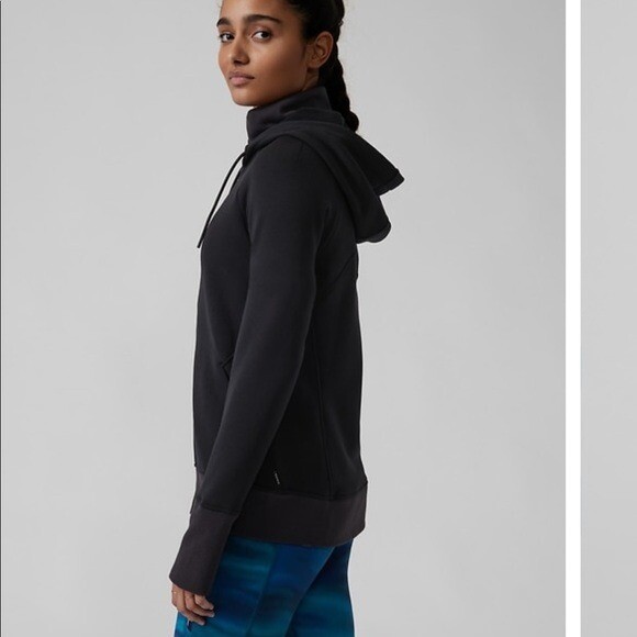 Athleta Altitude Polartec Triumph Hoodie size SP SMALL Athleta Altitude Polartec Triumph Hoodie size SP SMALL