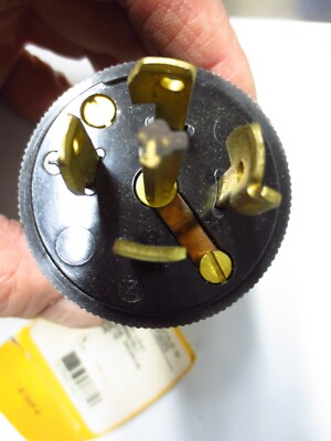 Hubbell 45815 Variload Super Twist-Lock 5-Wire Cap Plug 30A 600V ...