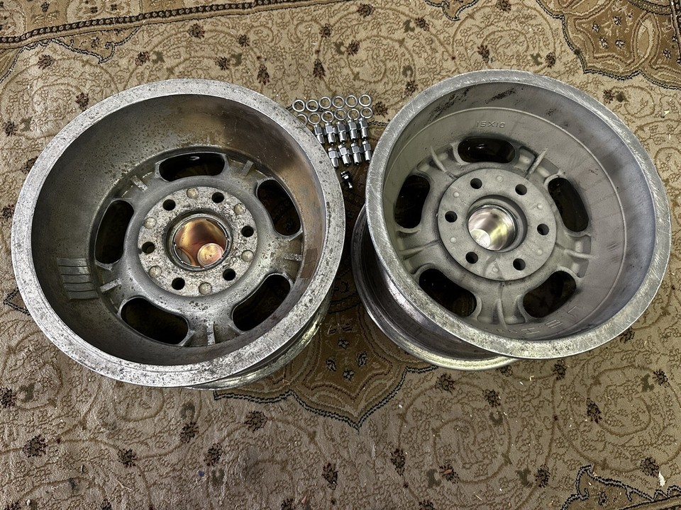 MISMATCHED PAIR OF US INDY SLOT MAGS 15x10 VINTAGE CHEVY 6 LUG C10 ...