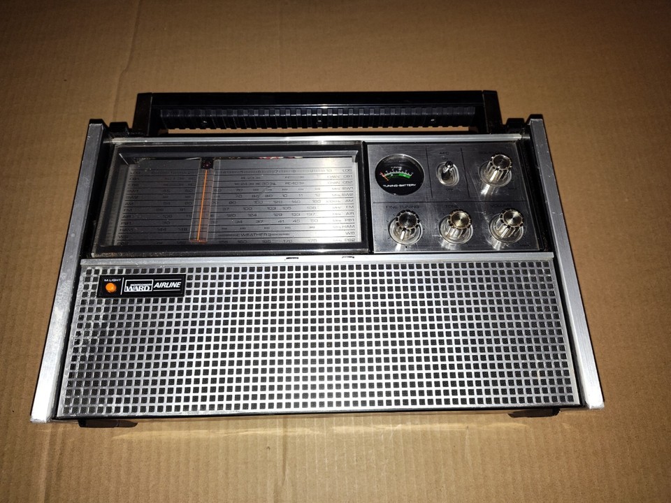 Montgomery Wards Airline Cb HAM WB AIR PB SW AM FM. MODEL GEN 1488A | eBay