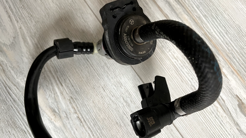 MERCEDES-Benz A-class V177 2.0 M260 PETROL VALVE A0004703800 | eBay