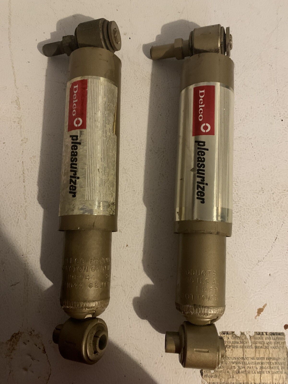 Delco Pleasurizer Shock Absorber 1957 1958 1959 1960 International Pick ...