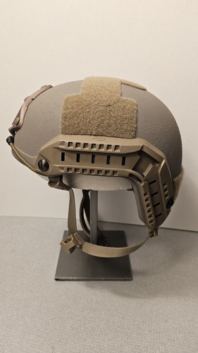 Ops-Core Maritime Size Medium Tan ballistic Helmet Lux liner & worm ...