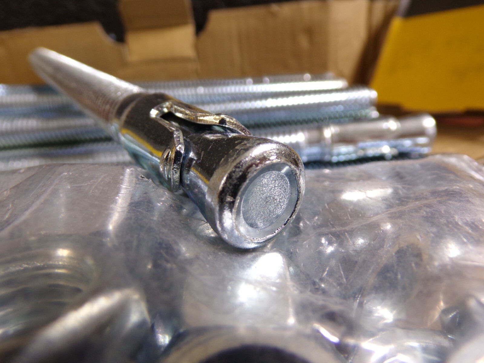 DeWalt 5/8" x 6" Power-Stud Wedge Expansion Anchor, 304 Stainless, Size ...