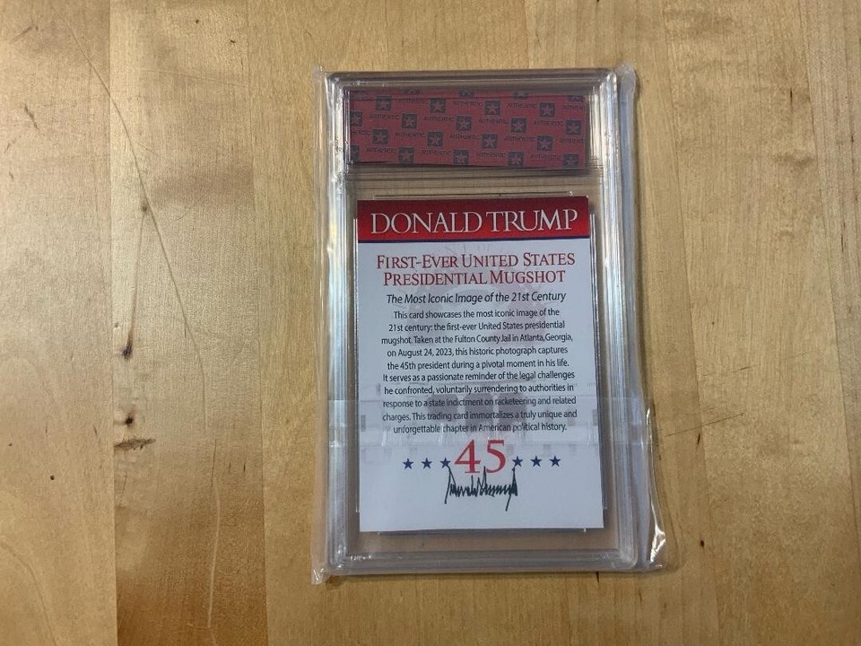 DONALD TRUMP 45th President MAGA Official MUGSHOT Photo Trading Card ...