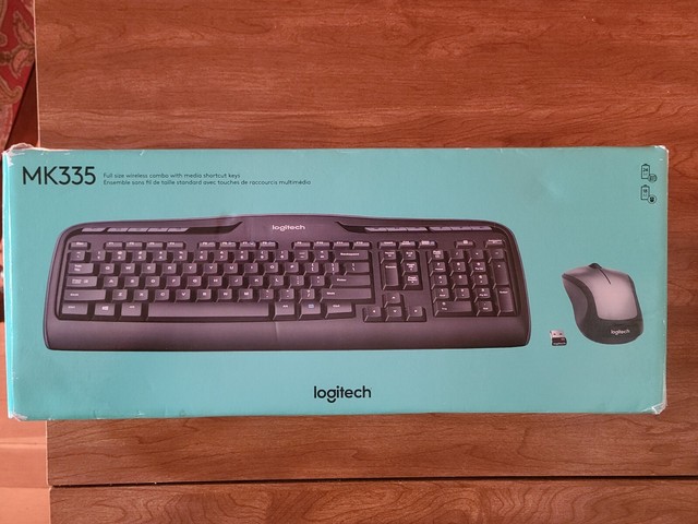 Logitech MK335 Wireless Keyboard and Mouse Combo - Black/Silver (920 ...