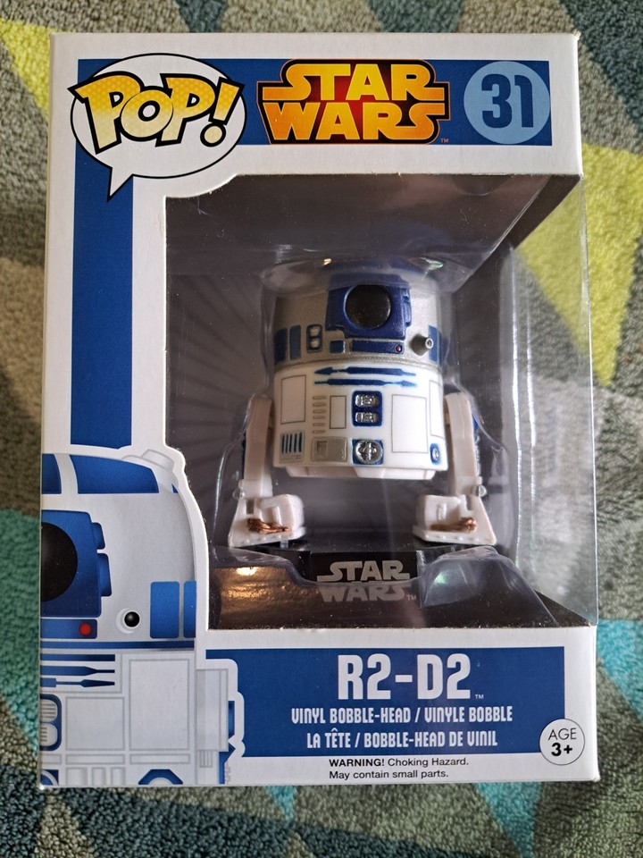 R2 D2 Pop 31 - Star Wars Funko Pop! 2016 Blue Box - Vaulted + Protector ...