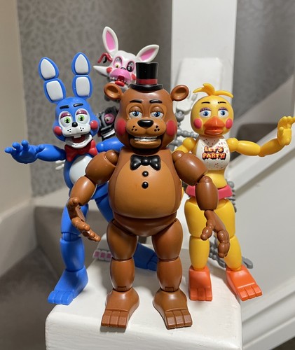 Five Nights at Freddy’s Jazwares Figure Set Toy Freddy, Bonnie, Chica ...