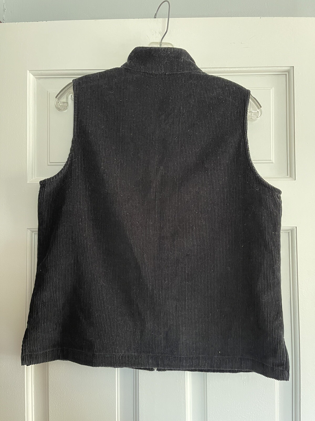 Baxter and Wells black corduroy and cardinal vest Sma… - Gem