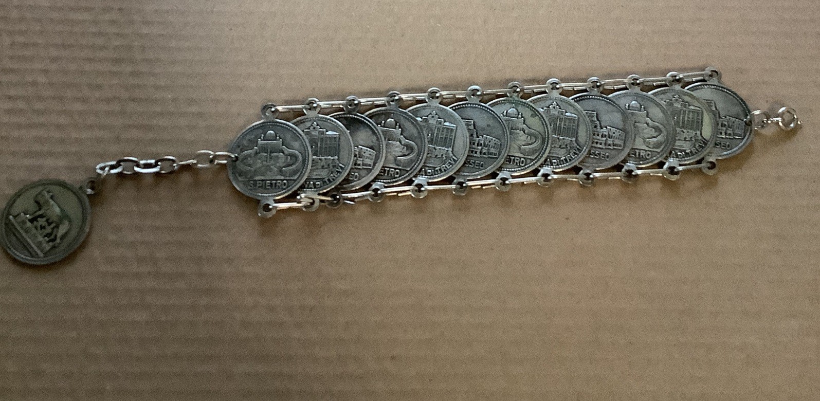8" Vintage ROMA SPQR Coin Medallion Bracelet Roman Tourist Silver Tone ...