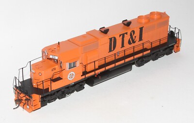 Athearn RTR SD38 Detroit Toledo & Ironton DT&I 251 LED DCC Ready HO Scale | eBay