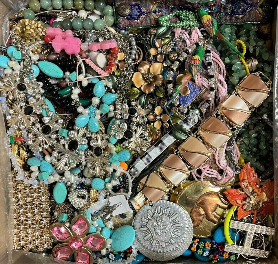 Unsorted Jewelry Vintage Modern Huge Lot Junk Craft Box FULL 3 POUNDS ...