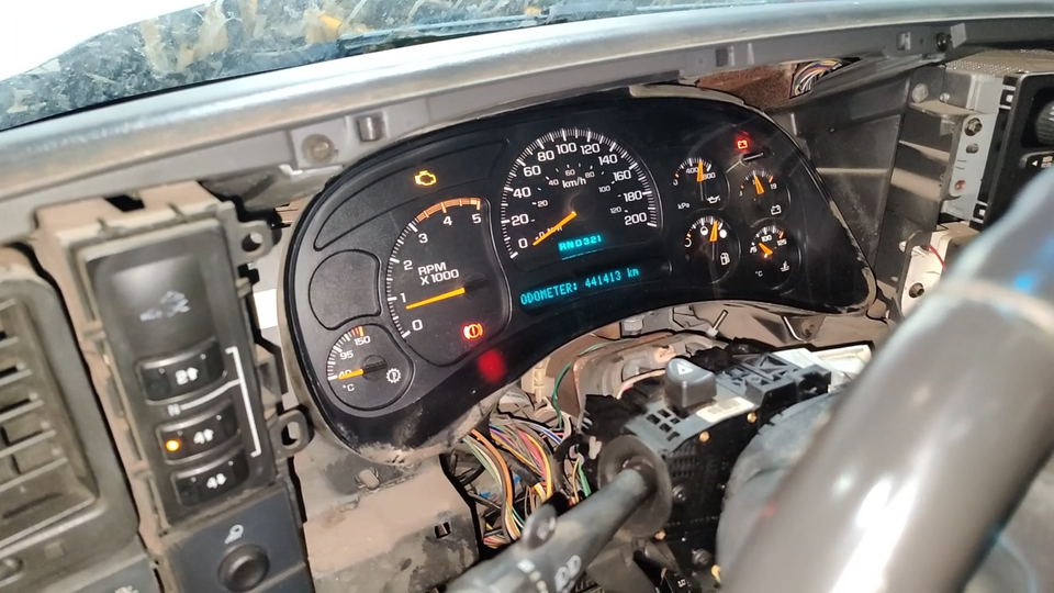 2004-2005 Chevrolet Silverado Sierra Duramax LLY Lower ECM TCM Engine ...