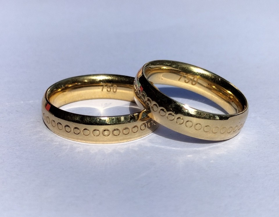 Vintage Lord Of the Rings Like 2x Gold Engagement Rings, Circle Pattern ...