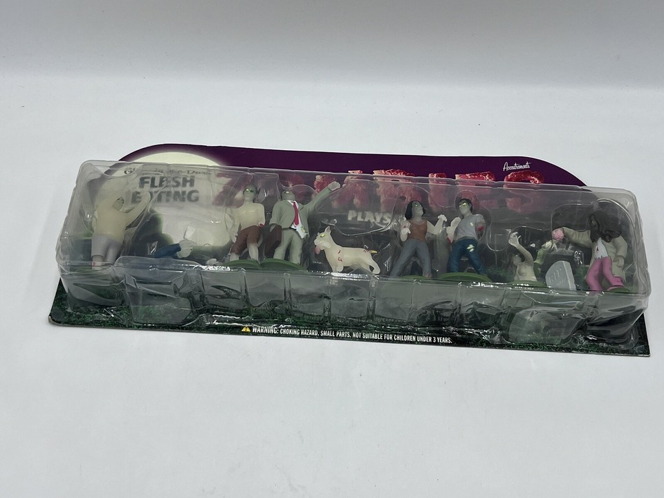 Zombies Playset Figures, Glow In The Dark Flesh Eating, Accoutrements ...
