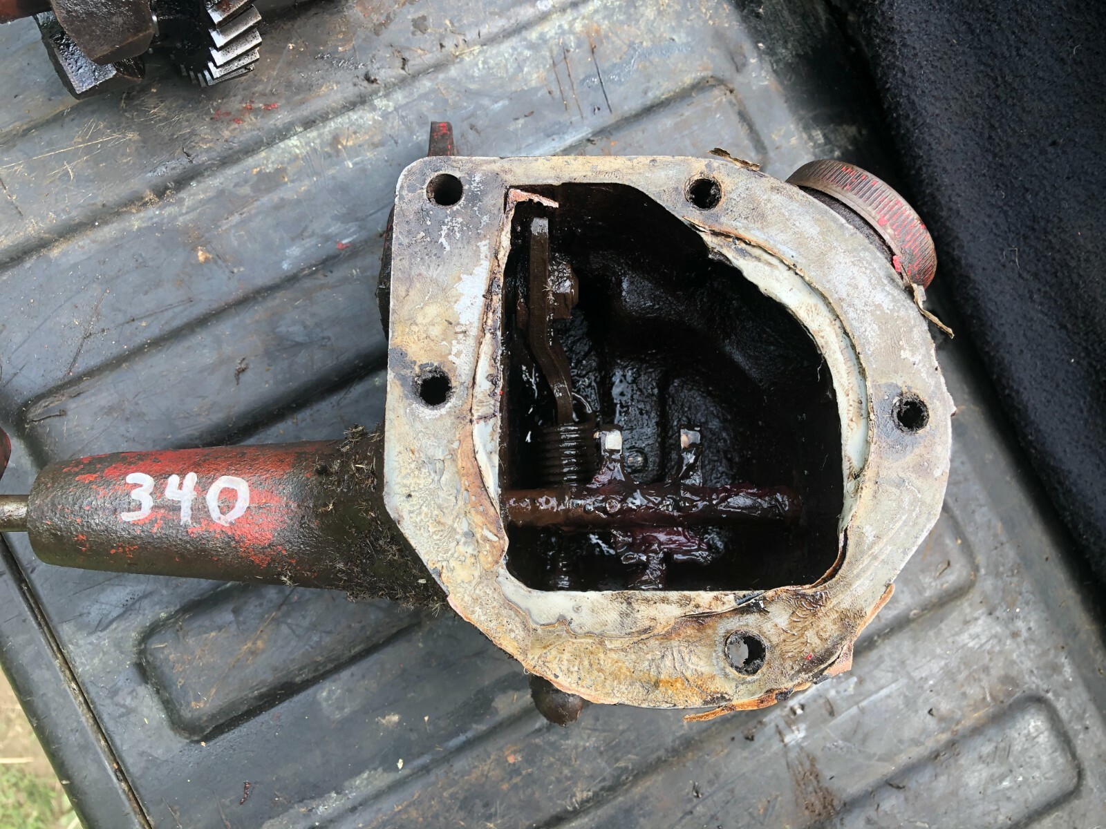 IH FARMALL 340 ROW CROP COMPLETE GOVERNOR ASSEMBLY FROM GOOD RUNNING ...