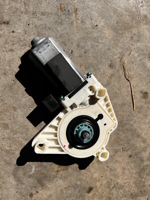 19-23 VOLKSWAGEN JETTA tiguan FRONT RIGHT DOOR WINDOW GLASS MOTOR OEM ...