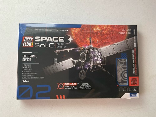 Geek Club Space Solo Solar Orbiter DIY Electronic satellite model kit ...