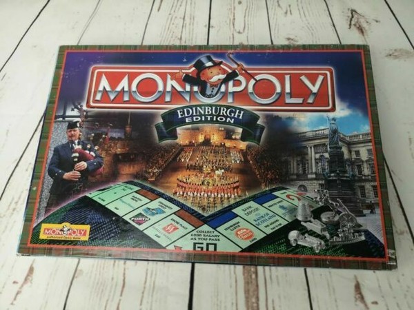 Monopoly Edinburgh Special Edition Board Game Family Winning Moves ...