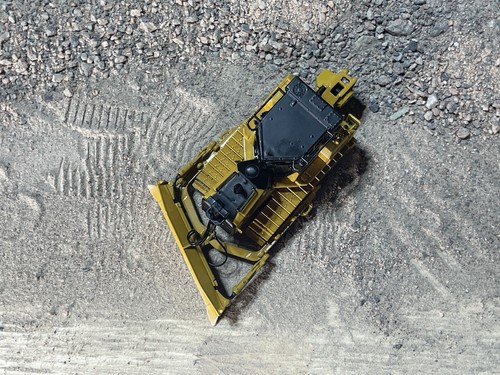 Diecast Masters 85555 Cat Caterpillar D7e Track Type Tractor Dozer in ...