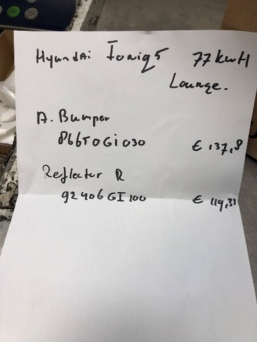 Réflecteur pare-chocs arrière droit Hyundai Ioniq 5 (NE) 2022 ...