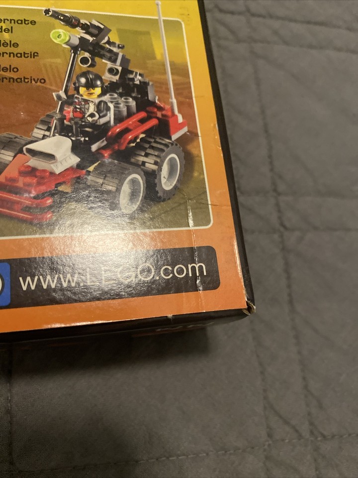 NIB New LEGO Dino Attack: Urban Avenger vs Raptor 7474 SEALED 2005 ...