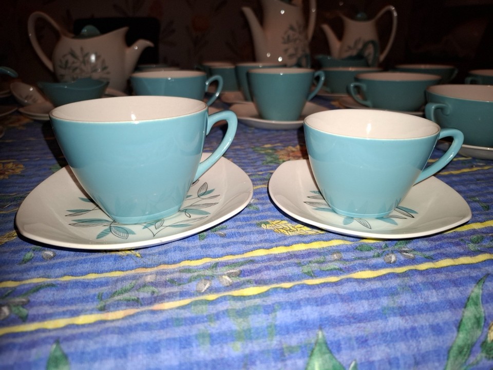 Cassandra Midwinter Dinner Service - 77 pieces - vintage, excellent ...