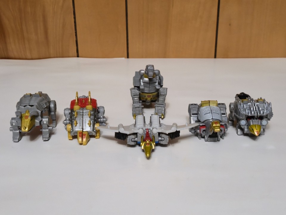 Hasbro Transformers Legacy Evolution Volcanicus Core Class Dinobots ...