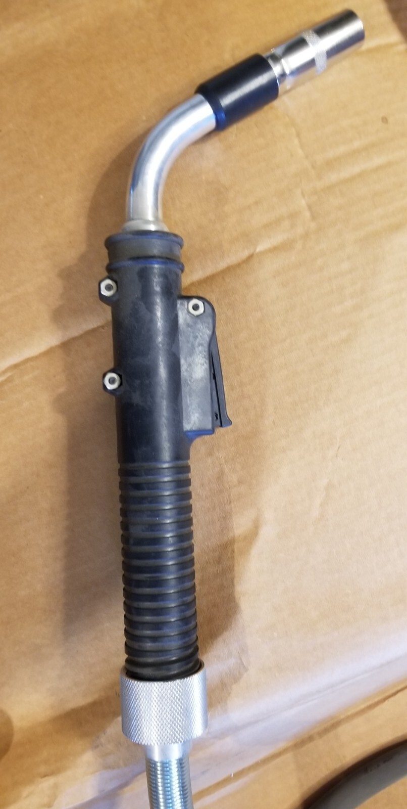 NEW w/ liner Lincoln Electric K2651-2 Magnum PRO 250 Semiautomatic ...