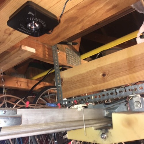 LiftMaster 821LM MyQ Garage Universal Smartphone Door Controller ...