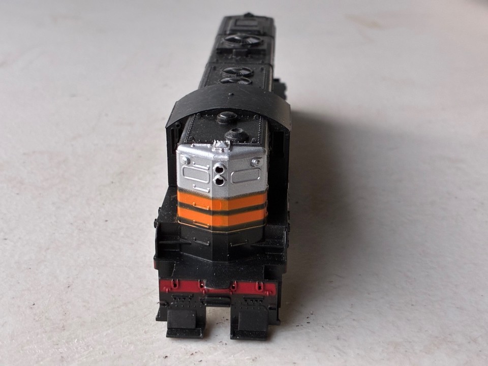 Athearn HO Scale Southern Pacific GP-7 Diesel Shell #5600 | eBay