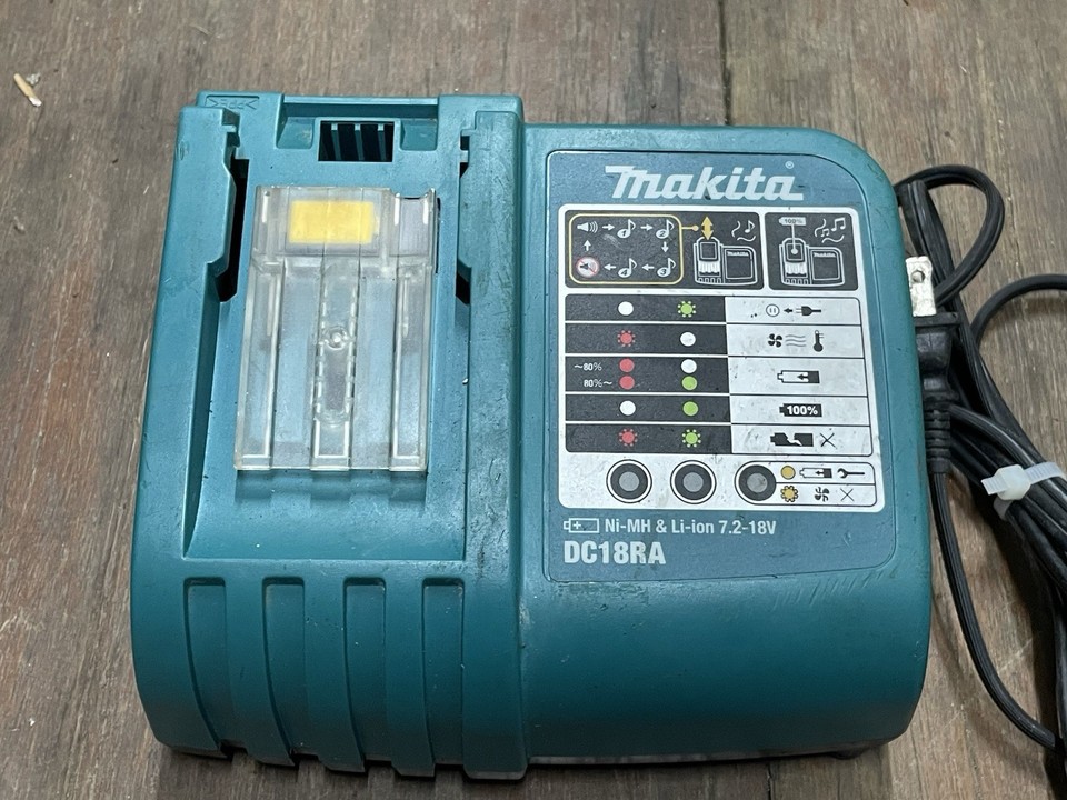 Makita XDT13 Brushless Cordless 18v 1/4” Impact Driver, 5ah Battery ...