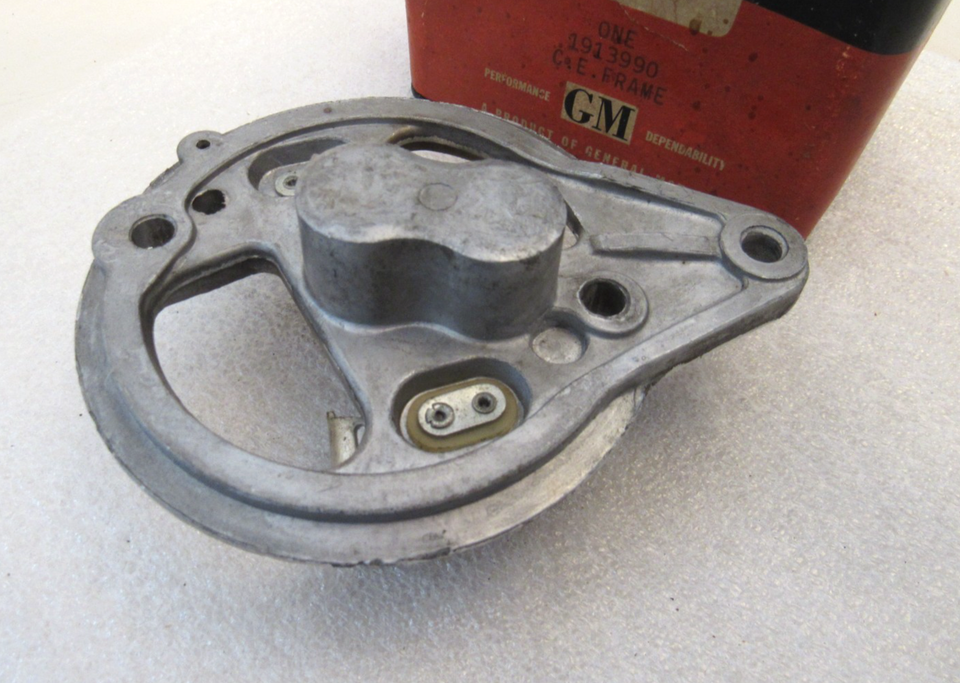 NOS 1938-52 Chevy Caddy Olds Pontiac Delco Generator Commutator Frame ...