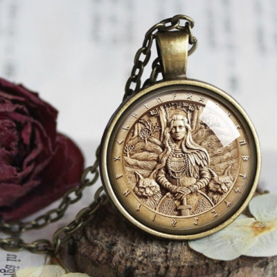 Goddess Freya Freyja Necklace Pendant Norse Mjolnir Odin Thor Hammer ...