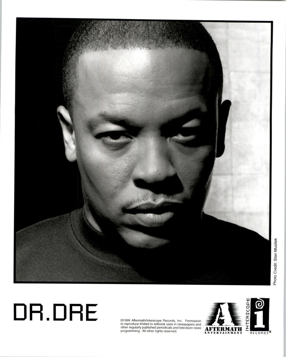 Dr Dre Shirtless