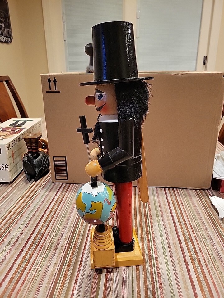 VINTAGE 15-Inch Wooden Nutcracker SEA CAPTAIN WITH GLOBE HOOK BLACK RED ...