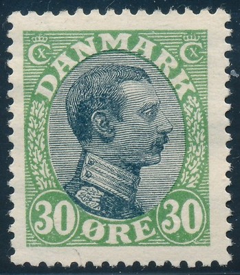Denmark Old Stamp from 1918, Scott 111 unused, 30o green & black, value ...