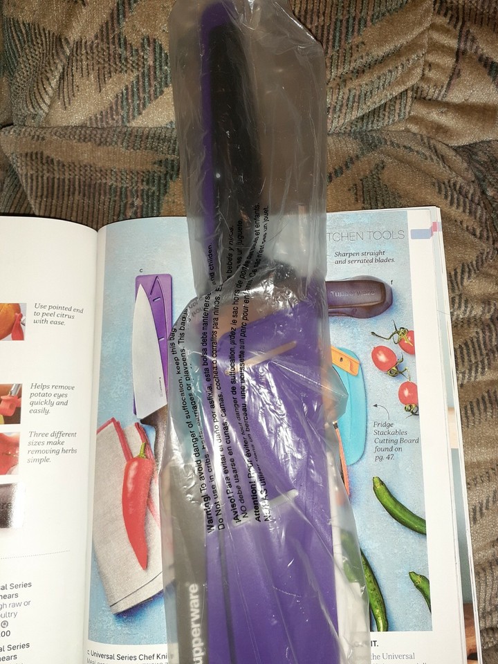 Tupperware New CHEF KNIFE GRAPE FIZZ- UNIVERSAL SERIES | eBay
