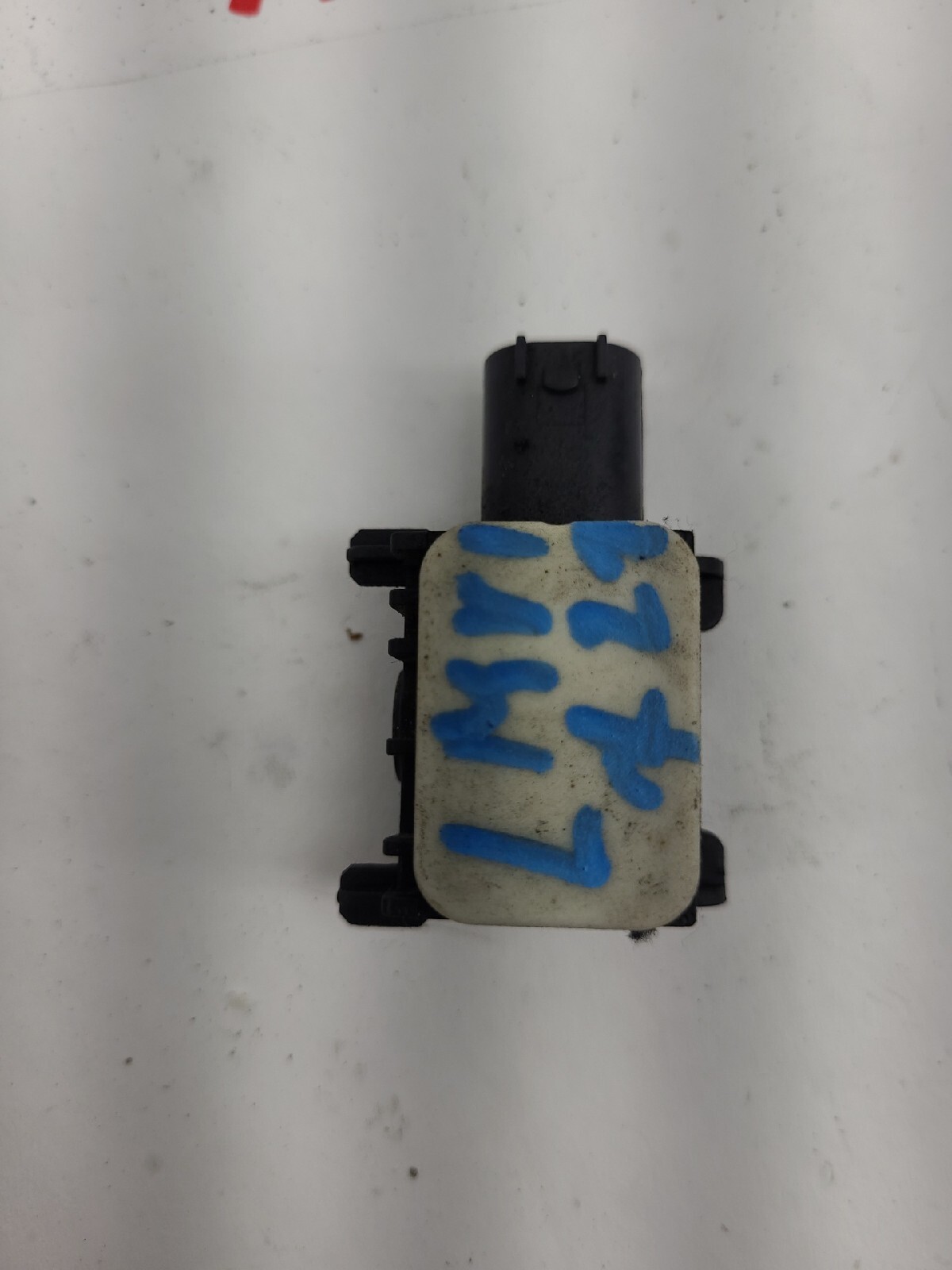 MERCEDES+BENZ+OEM+Bosch+Crash+Sensor+003+820+2926 for sale online | eBay