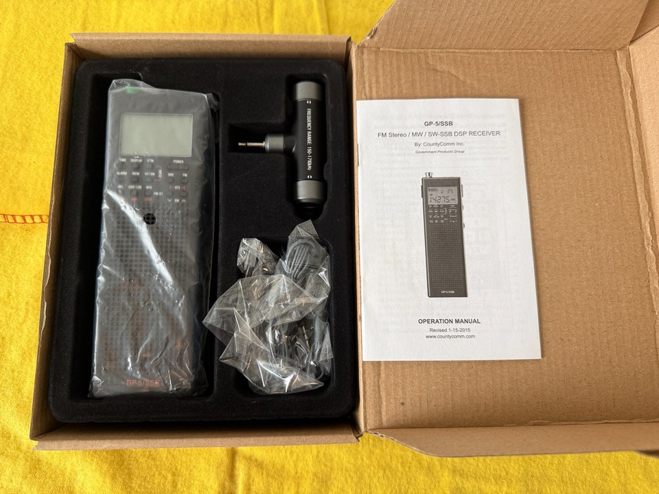 County Comm GP-5/SSB AM / FM / SW Handheld Ham Radio Receiver w/3 ...