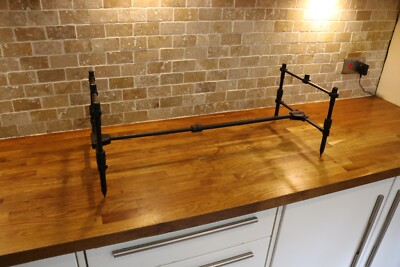 NASH 3 ROD POD RRP £80 CARP SET UP FISHING REST | eBay UK