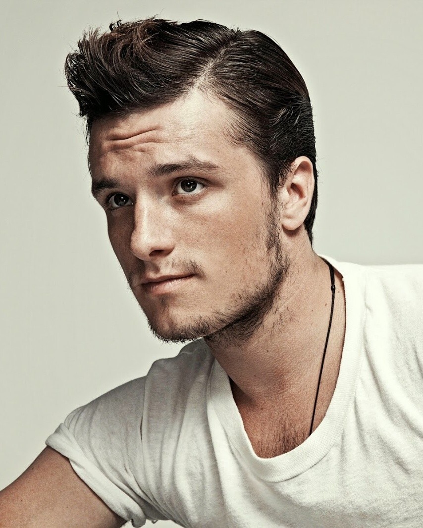 Josh Hutcherson Shirtless 2022