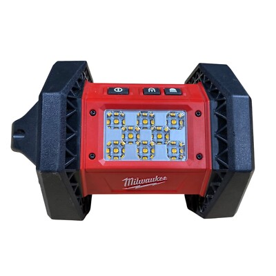 Milwaukee 2361-20 M18 18-Volt Lithium-Ion Cordless LED Flood Light Tool ...