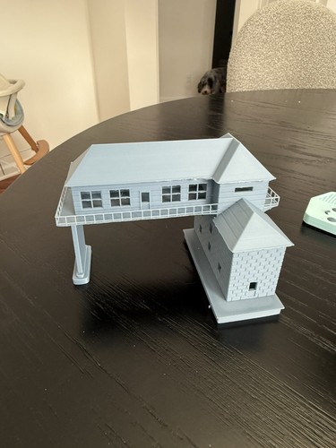 Signal Tower - N Scale / 1:160 Gauge - No Assembly Needed- Control ...