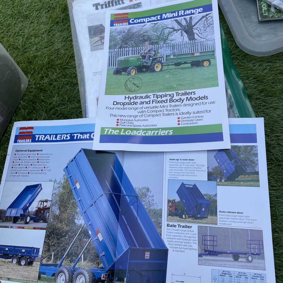 Vintage Trailer brochures job lotx8-Pettit,Markham,Tye,Marston/Bateson ...