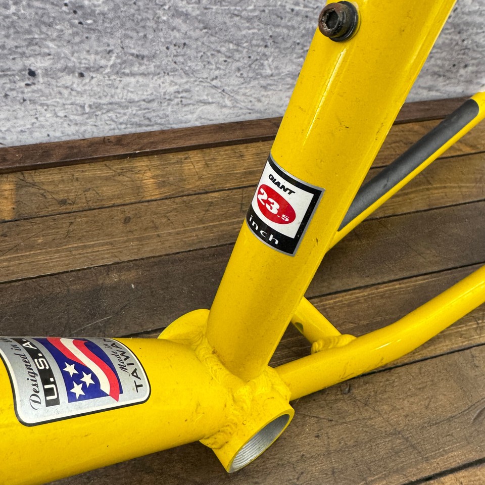 Vintage Giant ATX 890 Frame 23 in John Tomac Mountain 26 Yellow Alloy ...